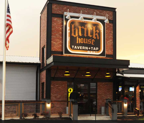 Brick House Tavern Logo